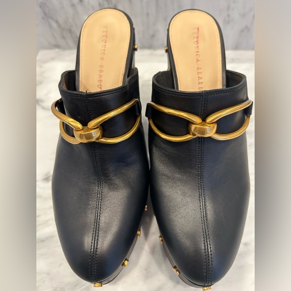Veronica Beard | Shoes | Veronica Beard Giles Leather Clogs Nwt Gold ...